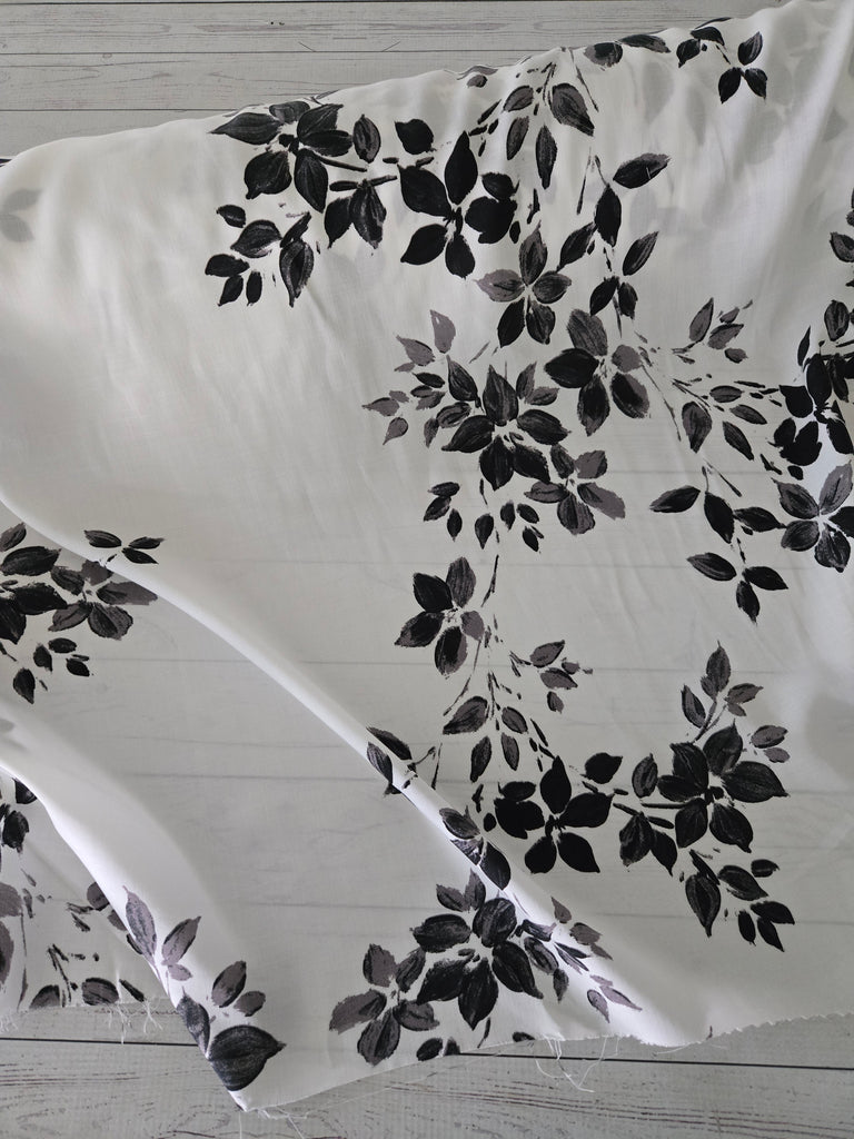 White & Black Floral Viscose Challis {by the half yard} – Alyssa May Design